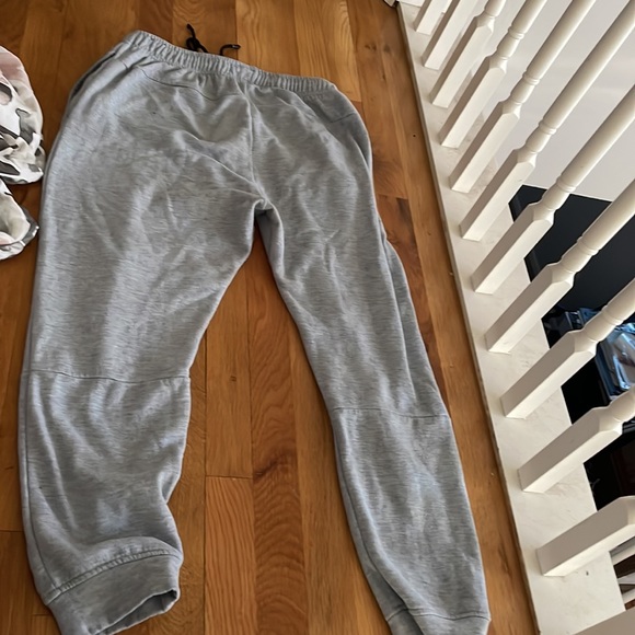 Brooklyn Cloth | Pants | Grey Comfy Joggers | Poshmark